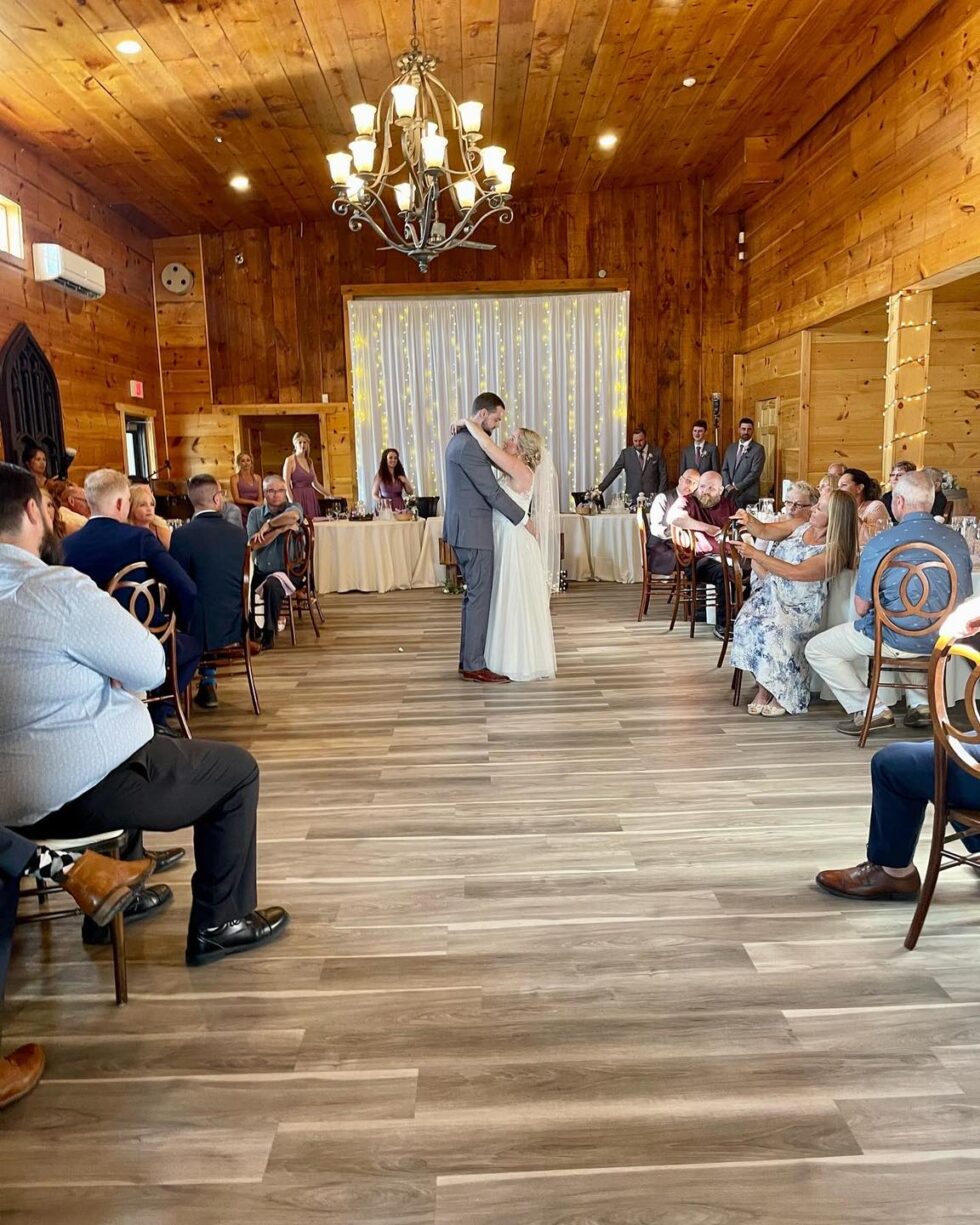 Niagara Winery Weddings - Hernder Estate Wines